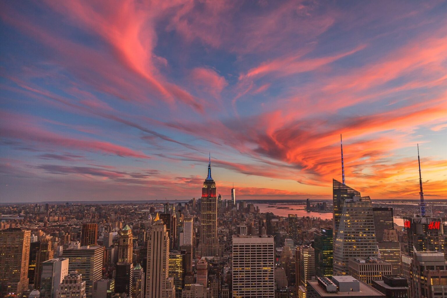 20 Most Stunning Skylines in the World | Smartech