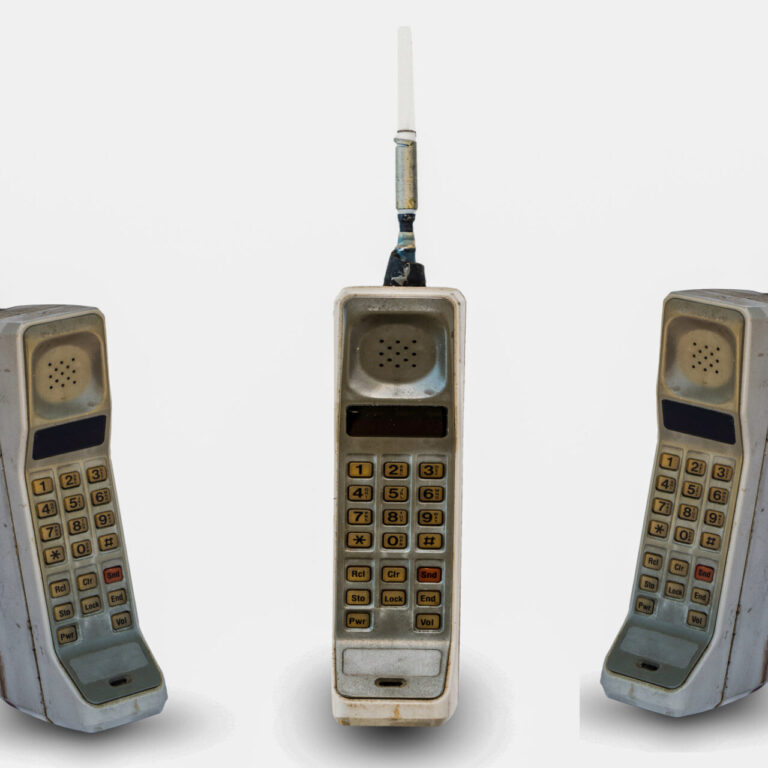 History of Cell Phones: From Innovation to Everyday Necessity | Smartech